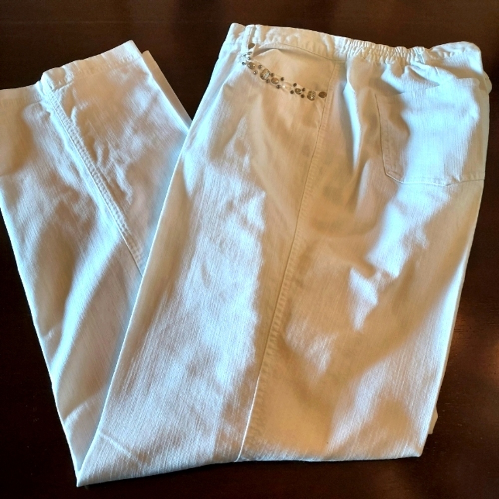 White Cotton Jeweled Jeans By Jm Collection: Size 16. - Gem